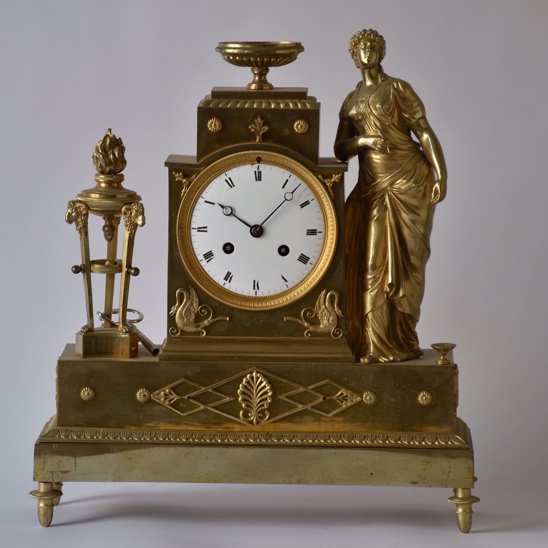 TABLE PENDULUM - AMBERES