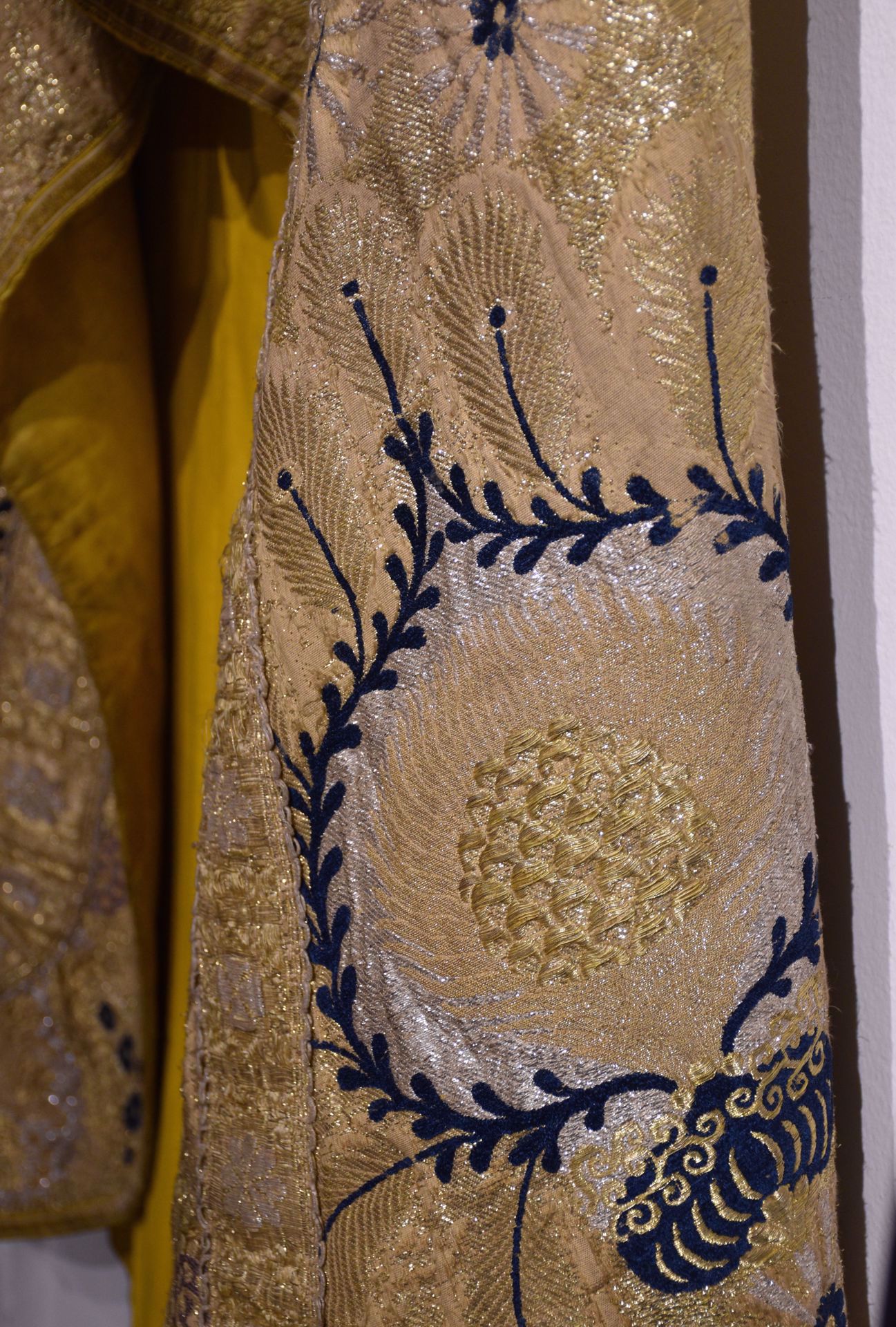 ORTHODOX MANTLE - AMBERES